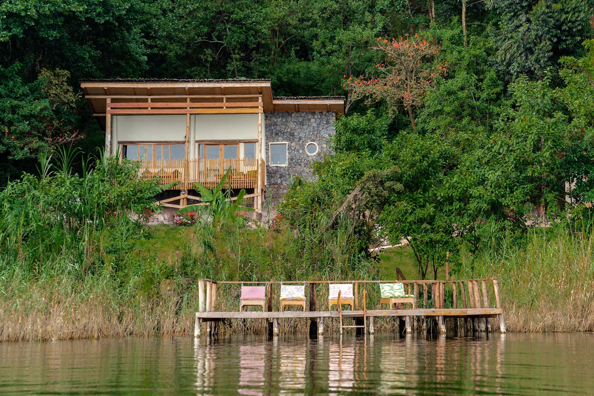 Mutanda Lake Resort - Bwindi Impenetrable Forest National Park